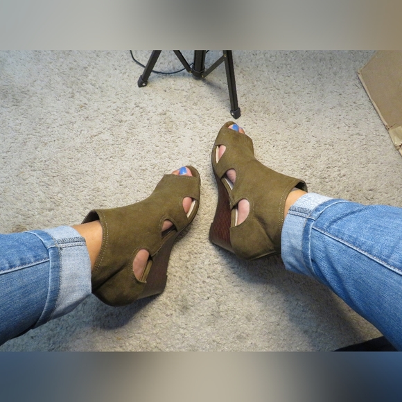 torrid | Shoes | Olive Wedge Sandals | Poshmark